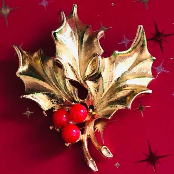 Mylu | Jewelry | Vintage Mylu Gold Tone Leaf Brooch 95s | Poshmark